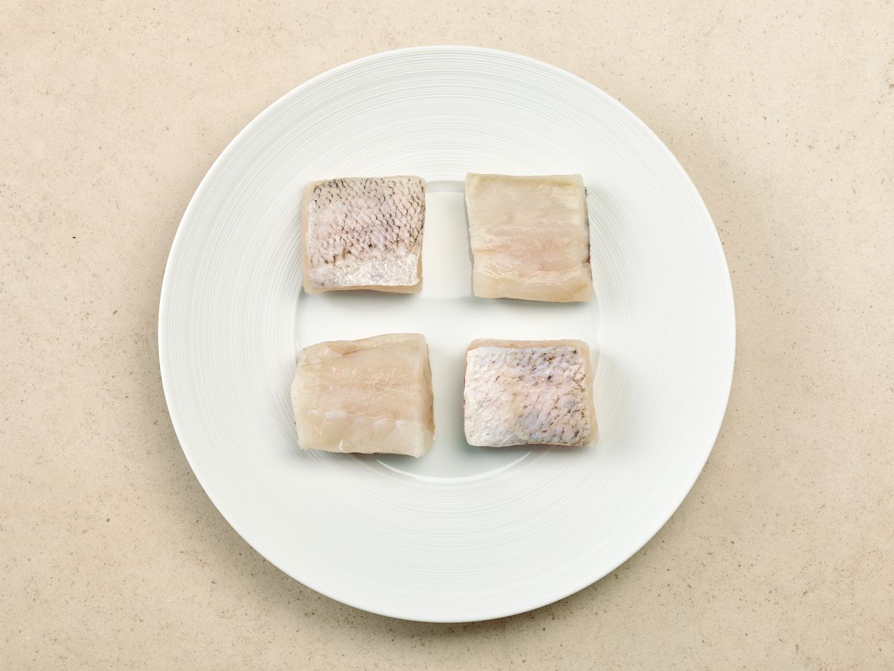 Rezept: Zanderfilet auf Speck-Schupfnudeln mit Apfelkraut